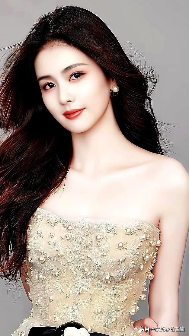 Bailu, formerly known as Bai Mengyan, is a mainland film and television ...