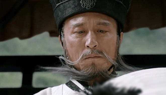 Zhuge Liang lit 49 lamps before his death. On the surface, he wanted to ...