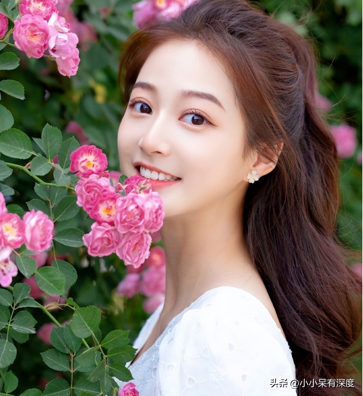 Feng Lin, the school beauty of Fudan University, is still a student ...