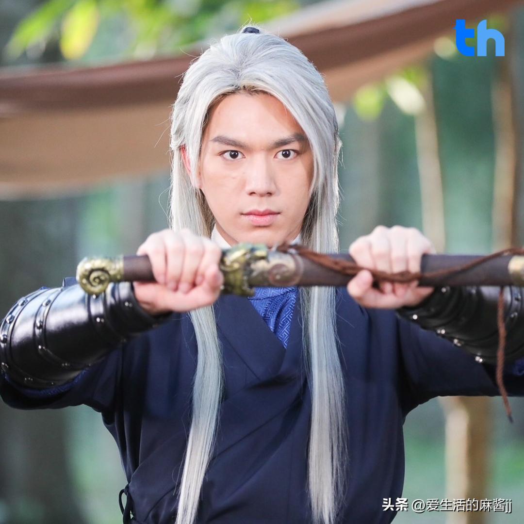 Bright - Neng Breaks the Dimensional Wall... Thai drama "Xia Ke Jian ...