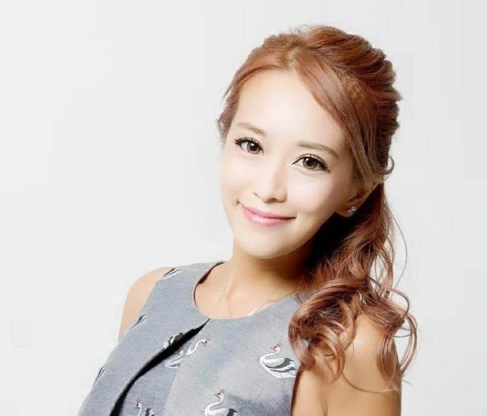 Charming and charming, but with a bumpy love path, Lin Yashi, the "Goddess of Hong Kong Fashion ...