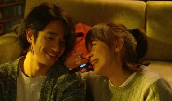 Twisted love feelings, movies are sadder than sad stories - iNEWS