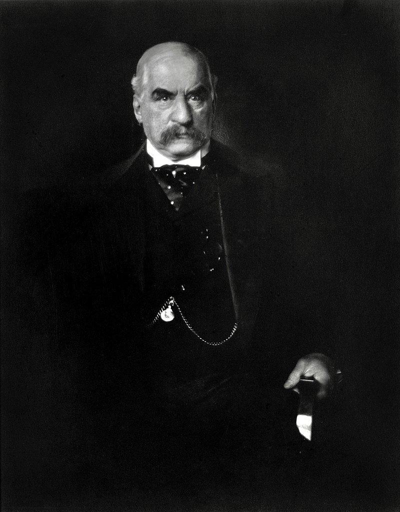American writer accurately predicted the sinking of the Titanic 14 ...