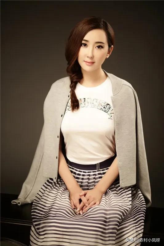 Share pictures - goddess of temperament Du Ruoxi - iMedia