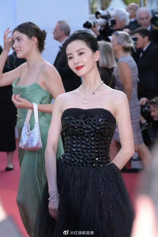 The most in style in May Cannes red carpet star style - iNEWS