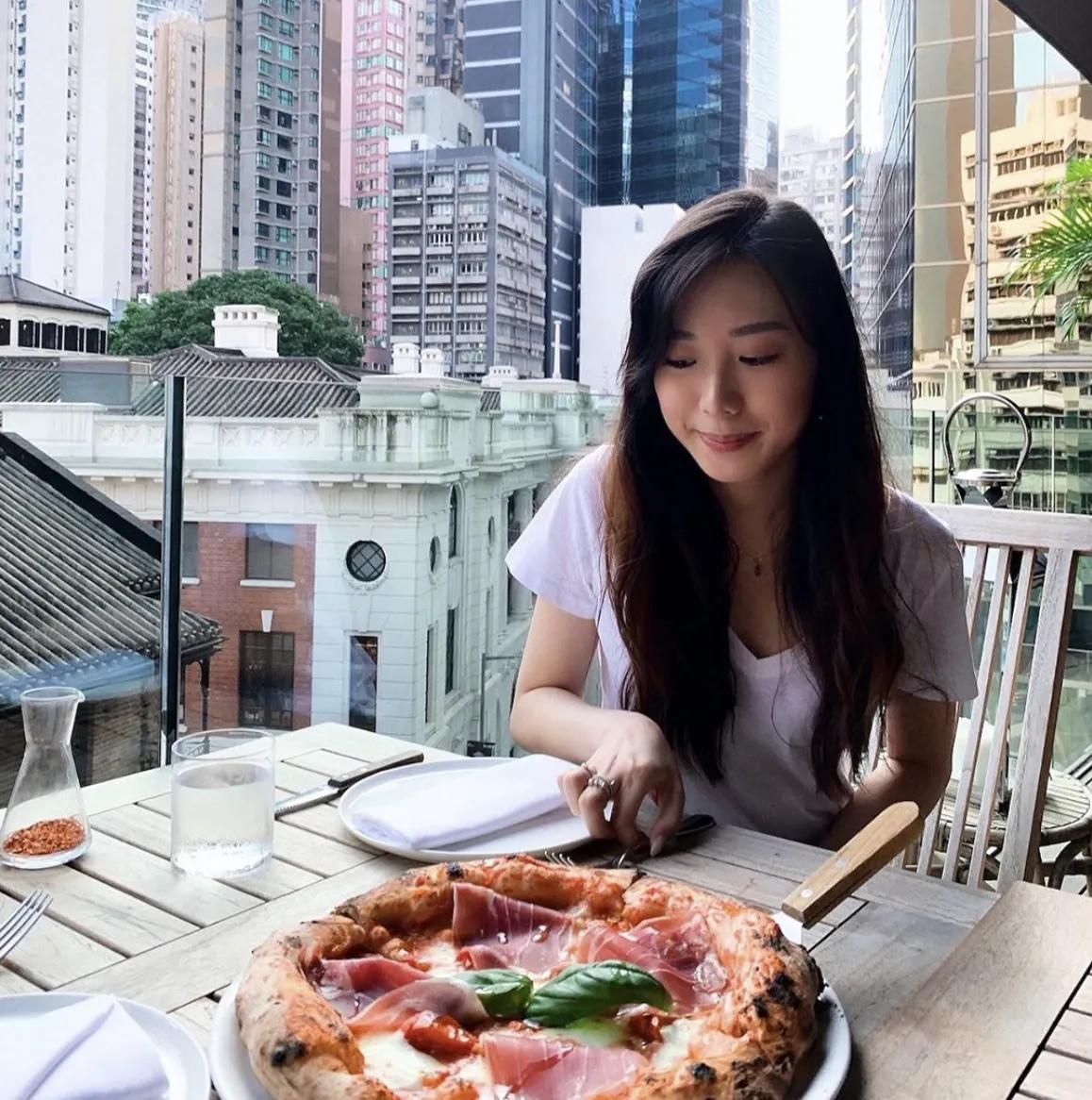 Li Lizhen's daughter Xu Yirong - iNEWS