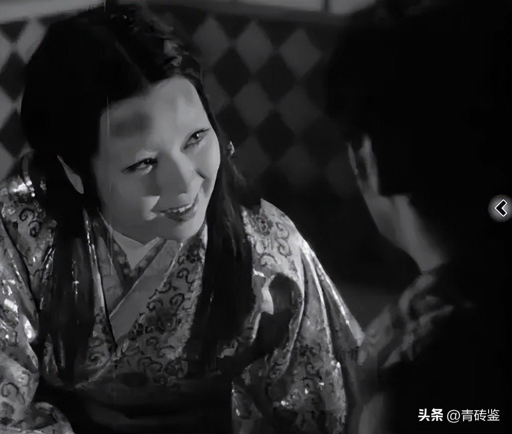 The multi-dimensional shaping and emotional expression of the ...