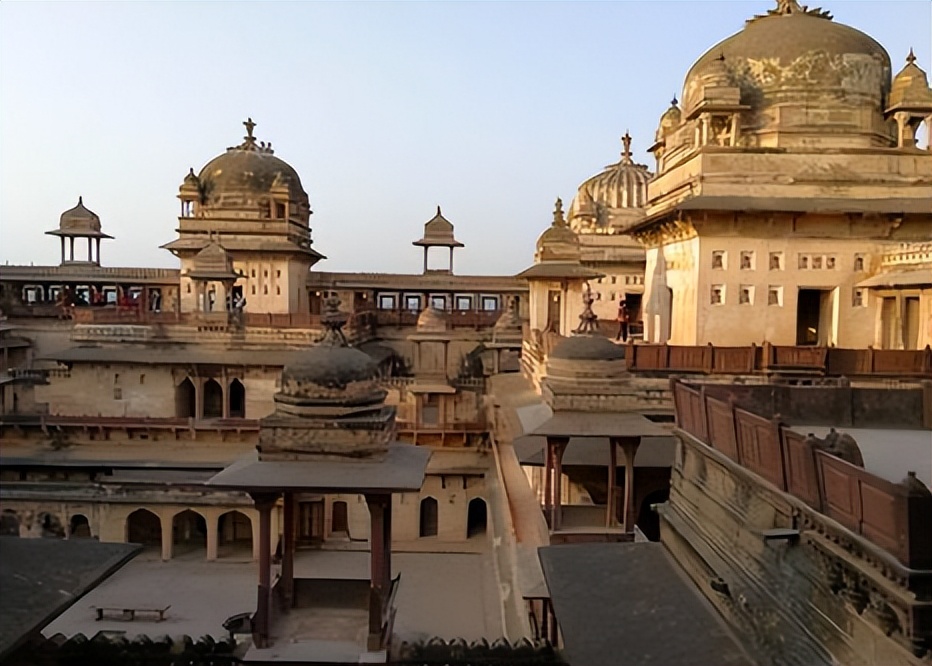 The fusion of religions in the Maratha Kingdom and the continuous ...