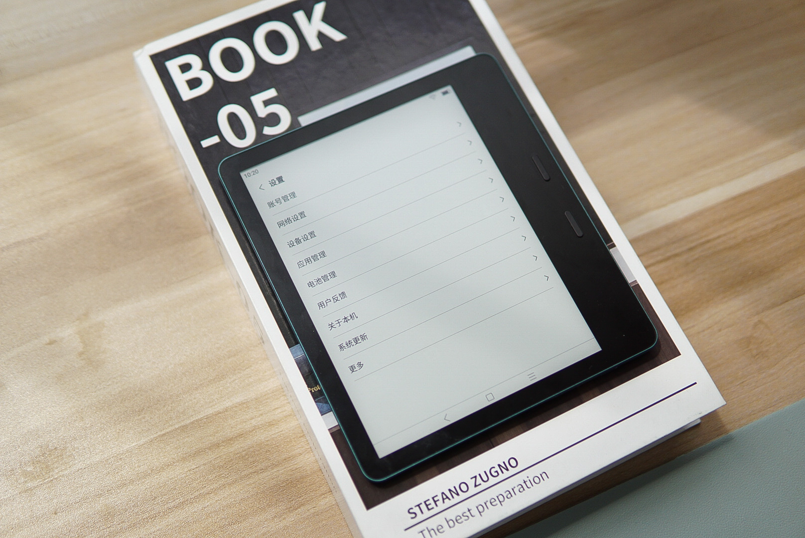 Not just the ceiling of the value of electronic paper books? Moan MIX7 ...