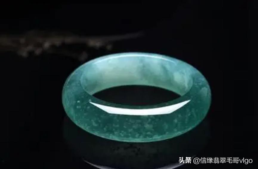 Blue Three Jewels: Azure Jelly, Aquamarine, Blue Water Jade, what are ...