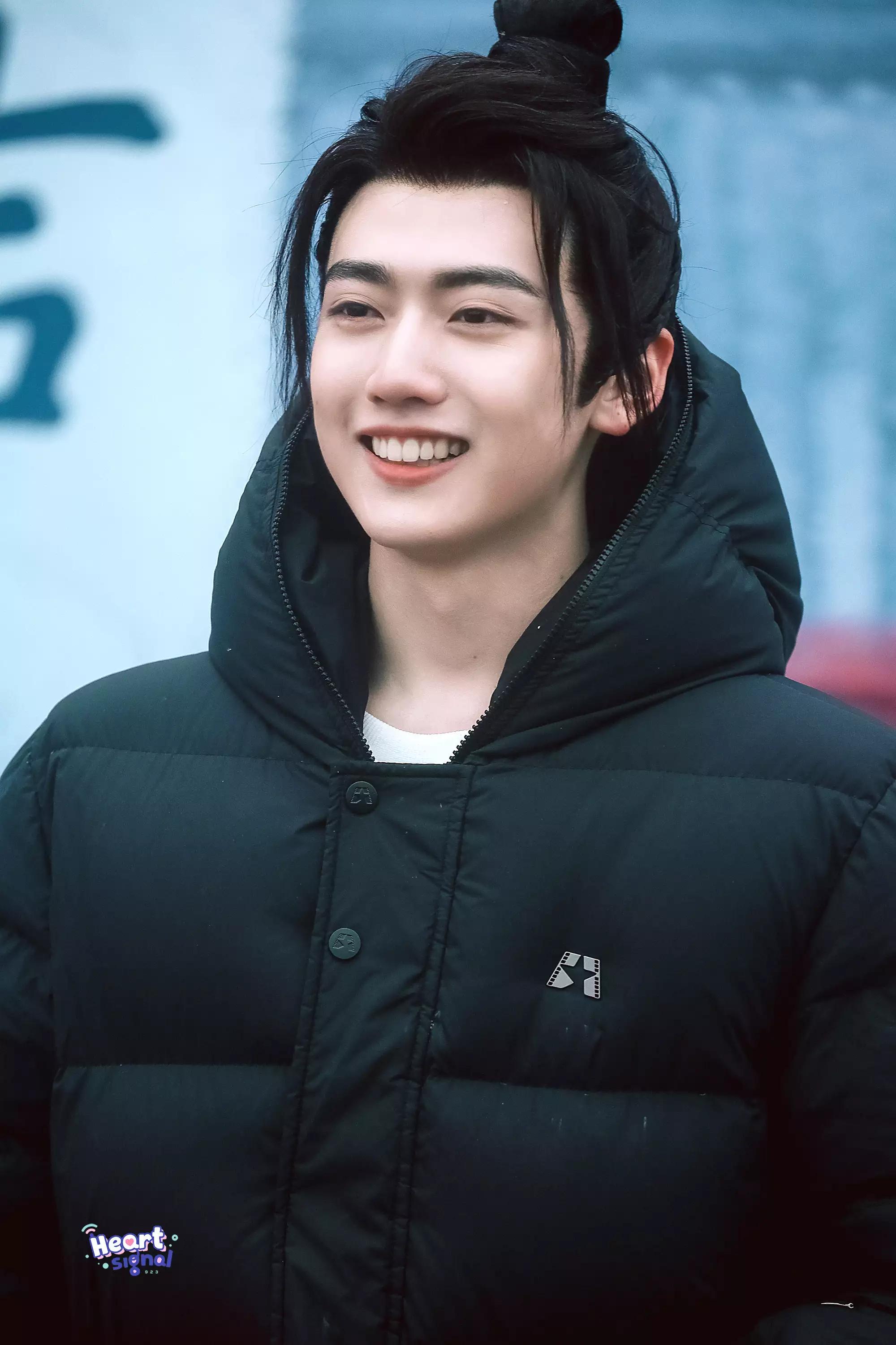 The costume drama [Xiao Zhaoxi] starts, starring Yan Xujia and Hanikezi ...