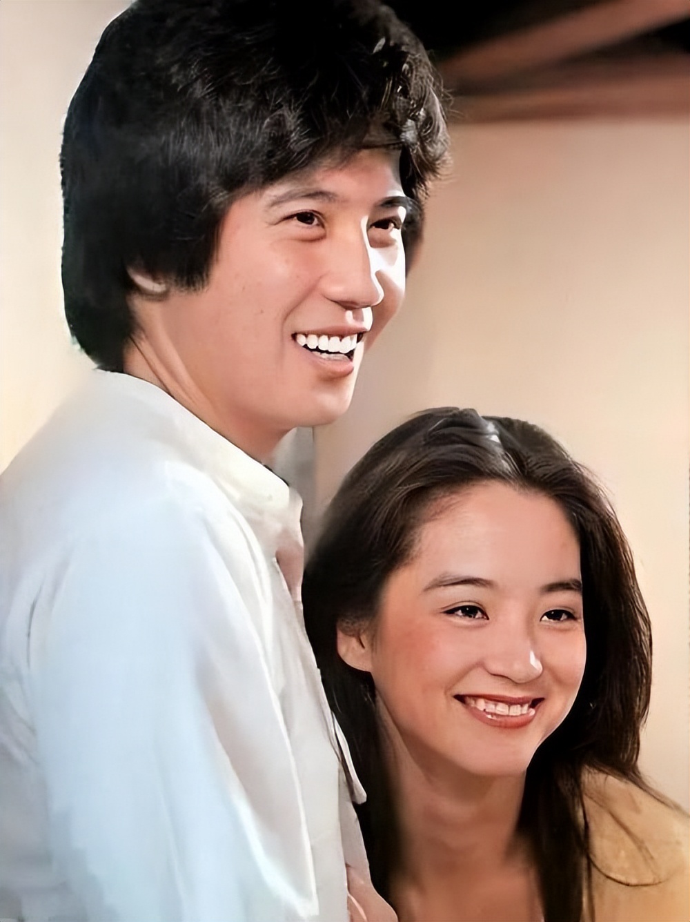 In 1994, on Lin Qingxia's wedding day, why did Qin Han call her friend ...