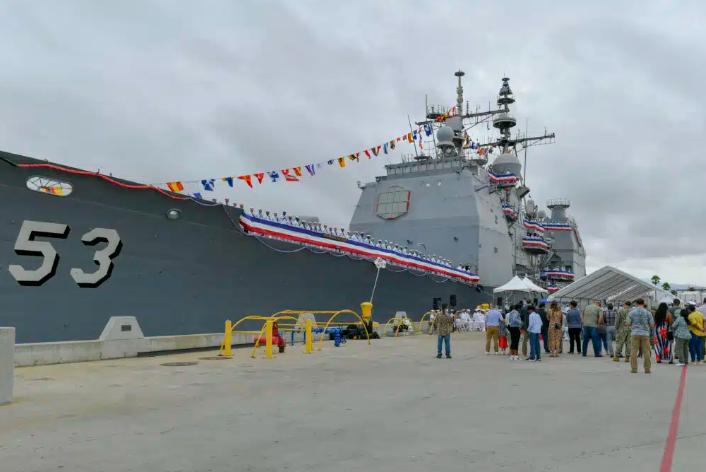 The Burke ship was on fire and the cruiser was decommissioned. The U.S ...