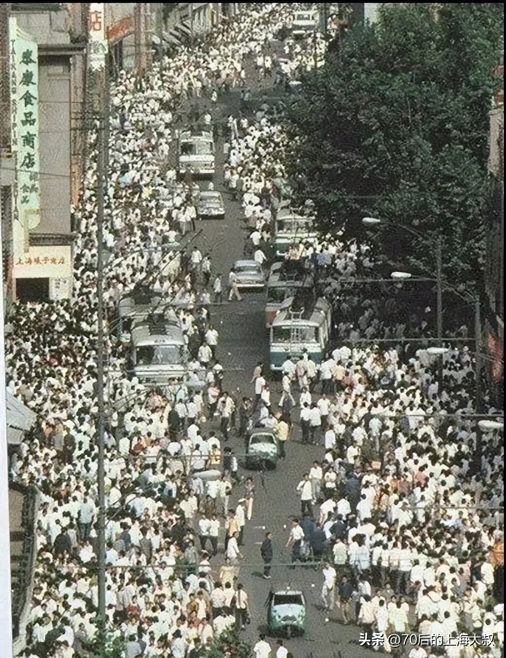 Take a real shot of the old streets of Shanghai!Relive the streets of ...