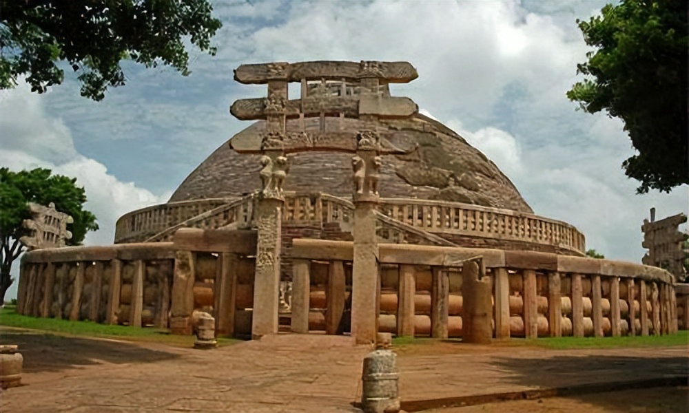 The Agung Mama Temple in ancient India and the grandeur of Hindu architecture - iNEWS
