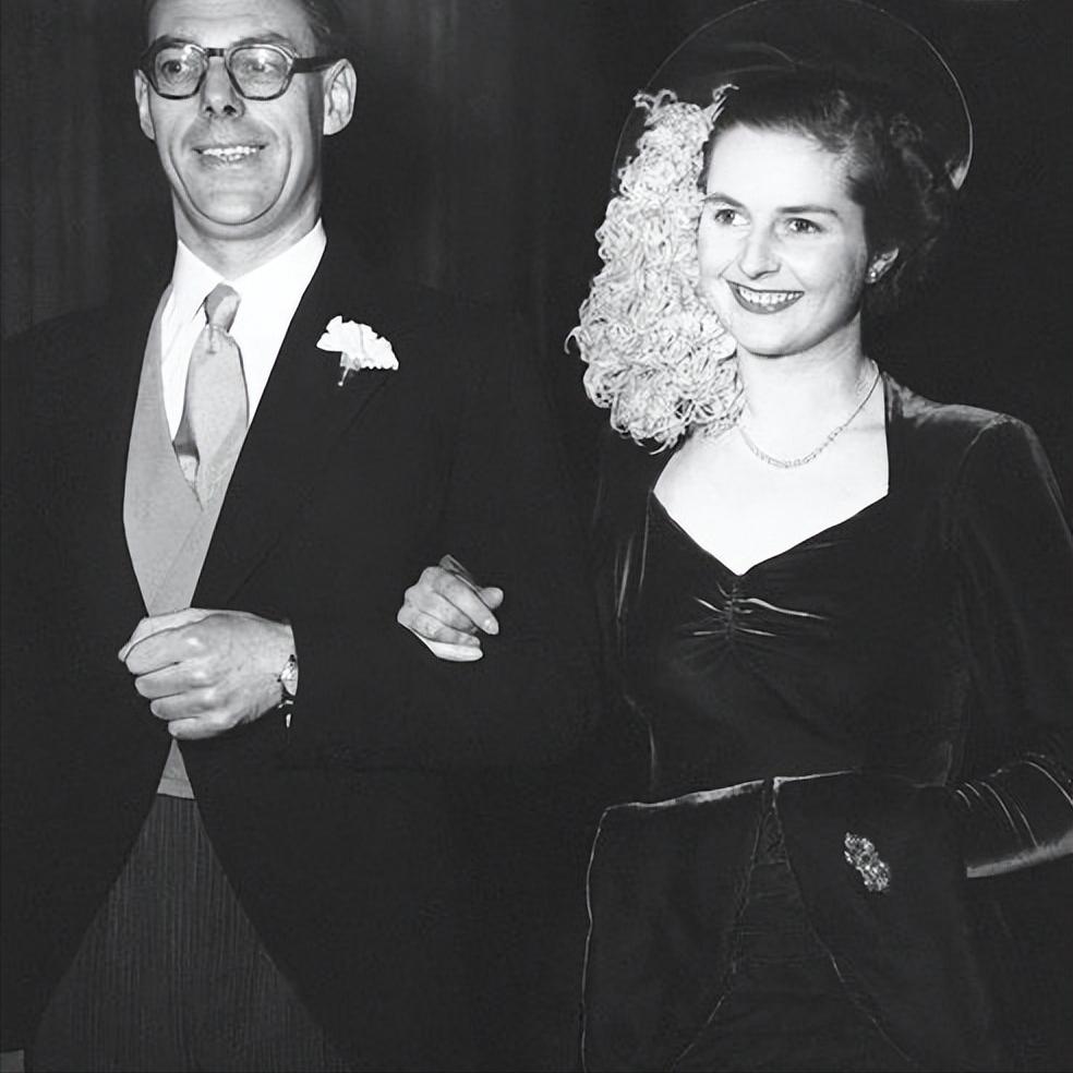 The pioneer of women's access to power, the self-disciplined and strict ...