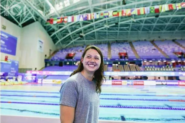 Hong Kong, China's He Shibei breaks the world record and wins the gold ...
