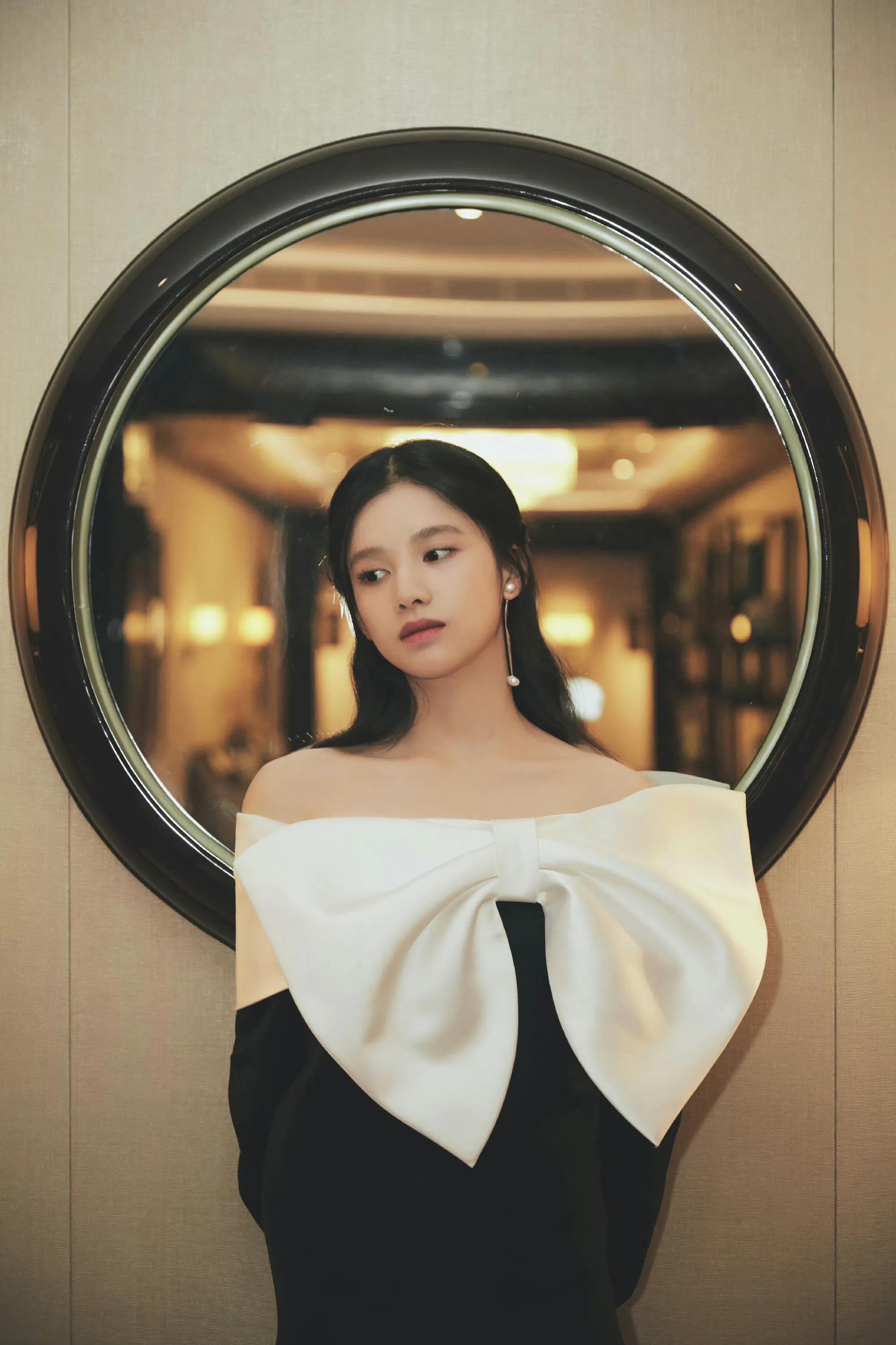 Zhang Jingyi - iNEWS