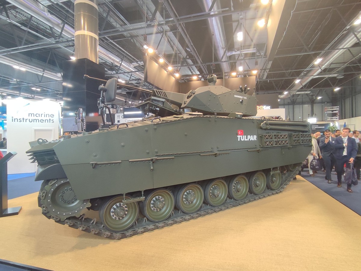 Turkey's new modular infantry fighting vehicle, with optional 105mm ...