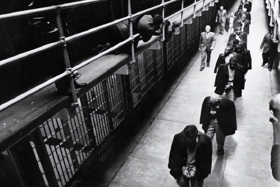 The Alcatraz Mystery: Three prisoners escaped from the world's top ...