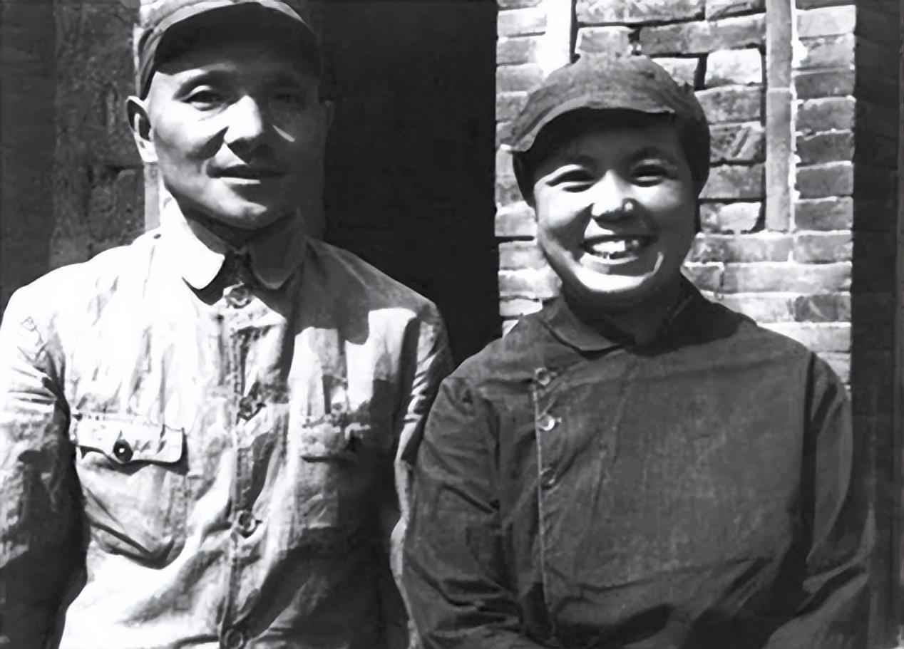 [Old Photo Story] Peng Dehuai: "Deng Xiaoping, you are really good at finding a wife." - iMedia