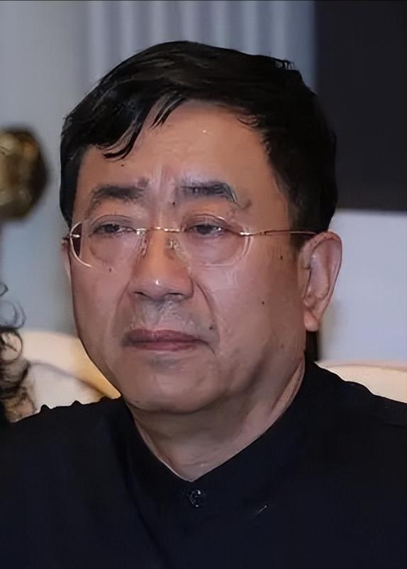 Li Hong: Expose the "rogue ex-husband", Yu Qiuyu, a hypocrite, no one ...