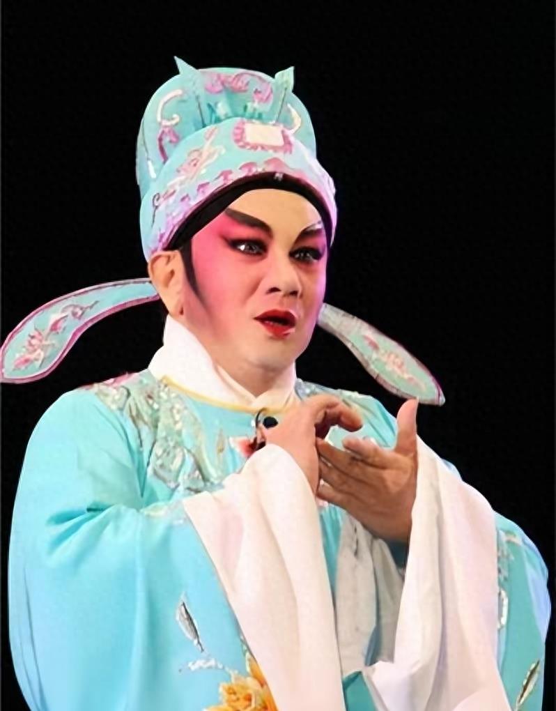 "Prince Bing" Peng Chiquan: He has been in love with his senior sister ...