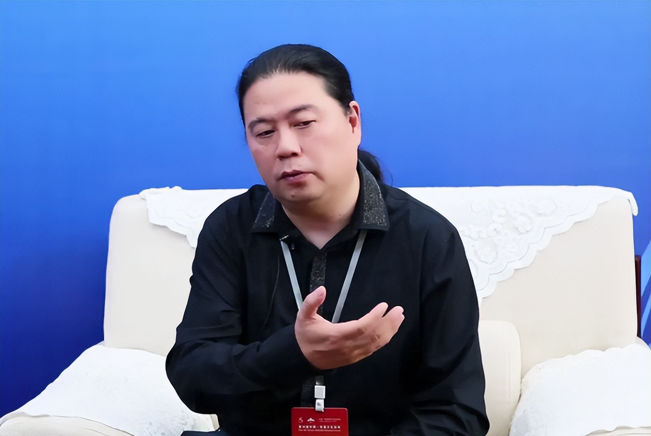 Who is Wang Hailin?What made him famous? - iNEWS