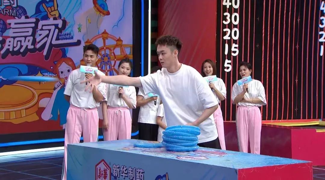 Huayu Star Art: Zhang Jingbo and Yan Zhihang dance "Happy Big Winner ...