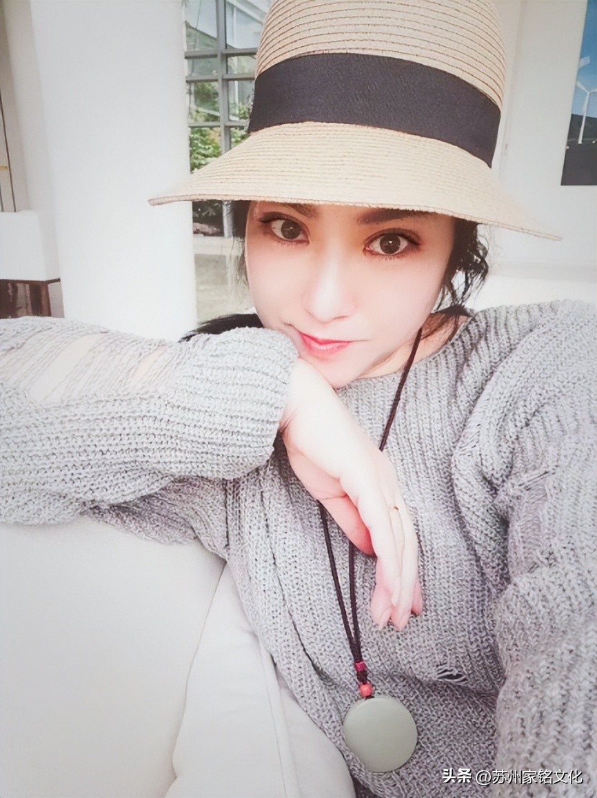 How did the self-proclaimed old lady boss become the most beautiful ...