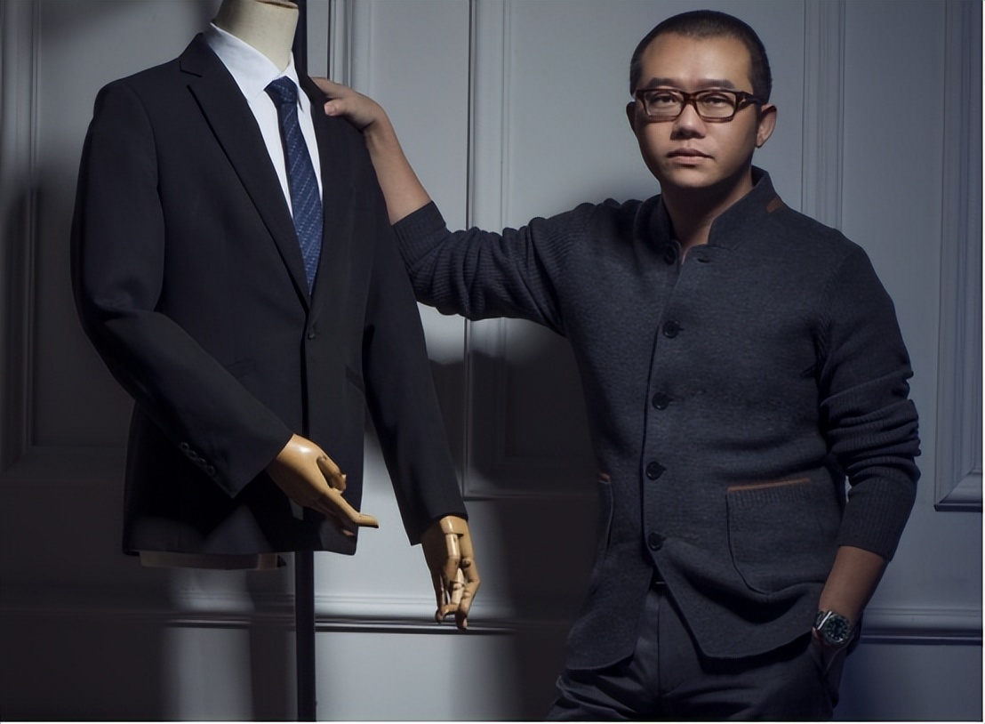 Tu Lei, who is full of benevolence, righteousness and morality, has ...