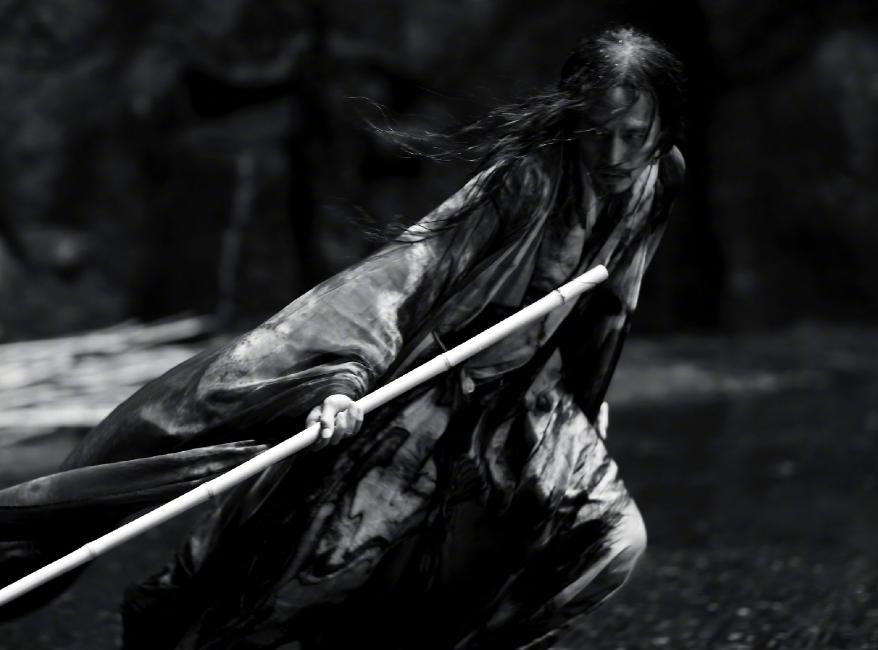 Zhang Yimou's "Shadow": the opposition between tradition and modernity ...