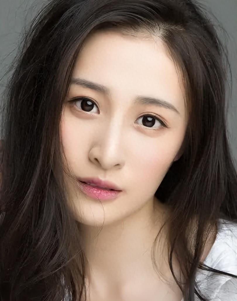 Famous actor Yu Hewei: 40-year-old is a late bloomer, scandals don't matter, “the wife of chaff ...