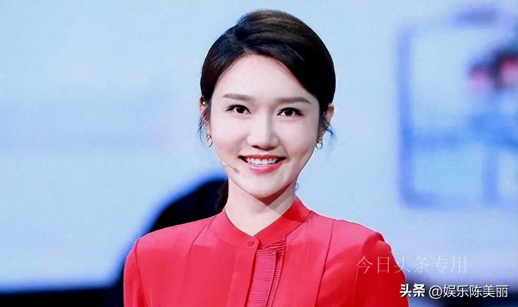 No room left! CCTV hostess Long Yang voluntarily chose to transfer ...