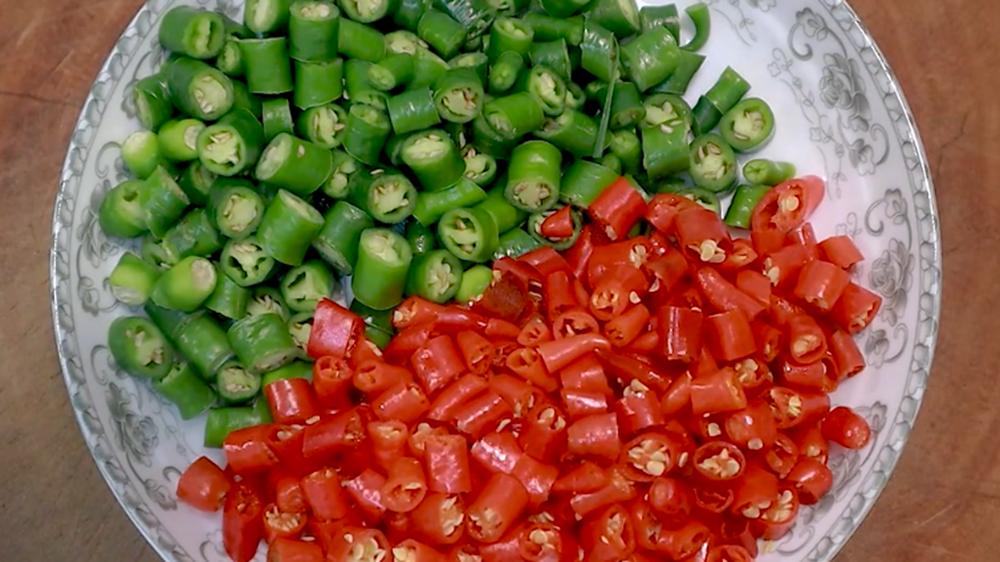 The home-made practice of pickled hoof flowers in summer food - iNEWS