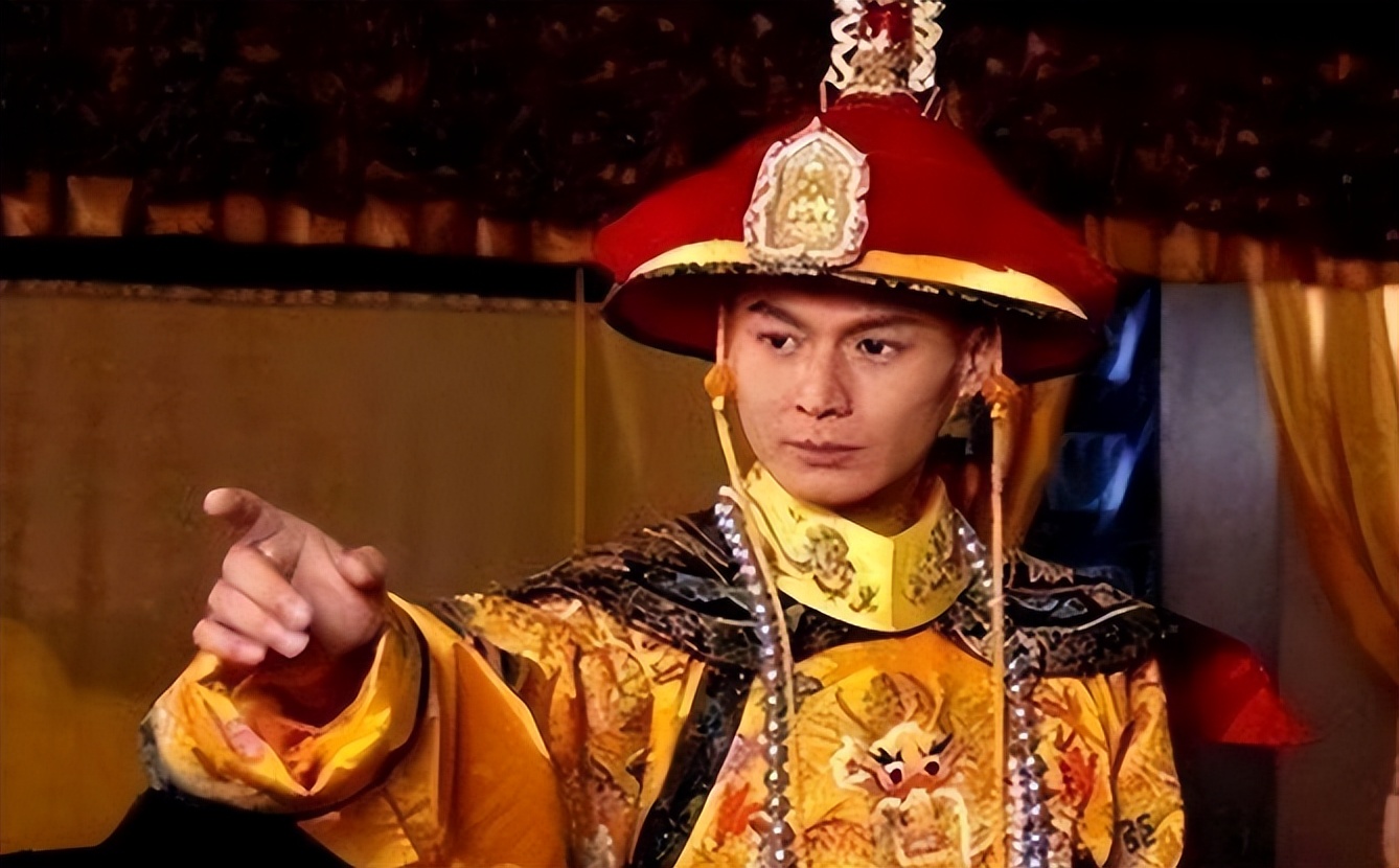 During the reign of Emperor Daoguang, the Ku soldiers went in and out ...