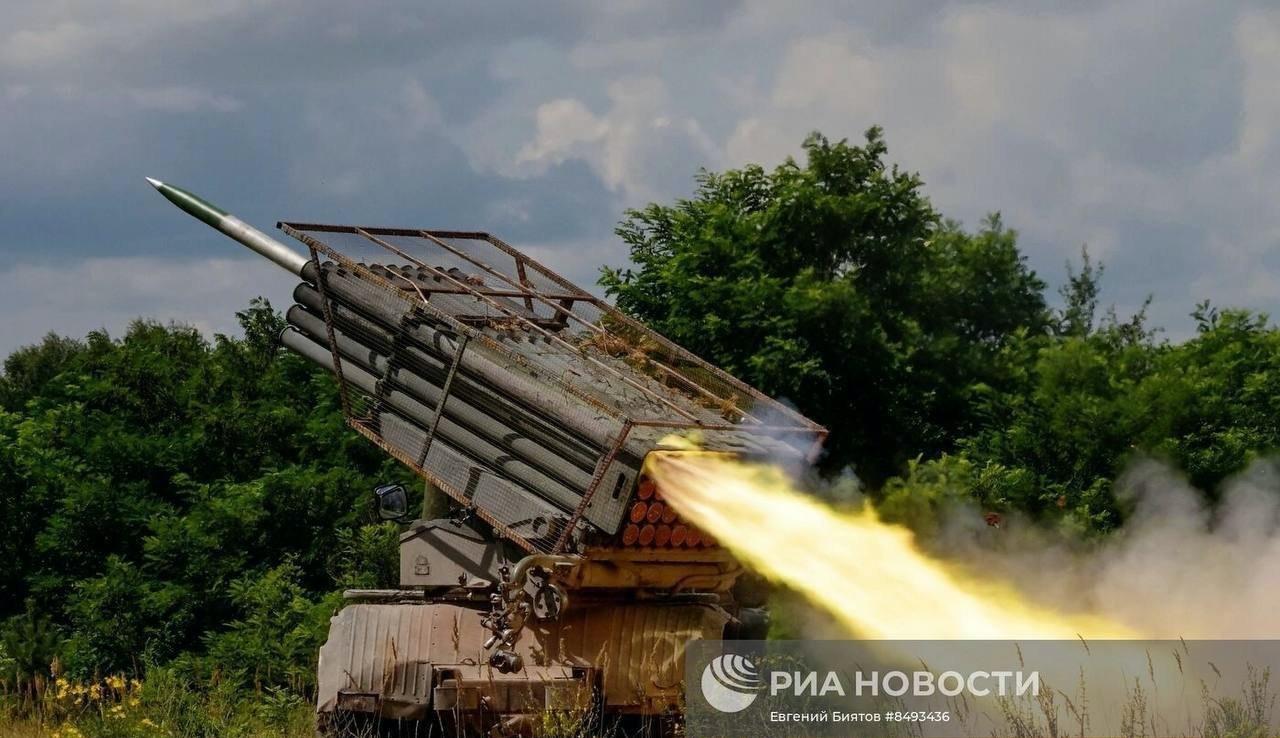 The Ukrainian army has almost killed them, and the Russian army has ...