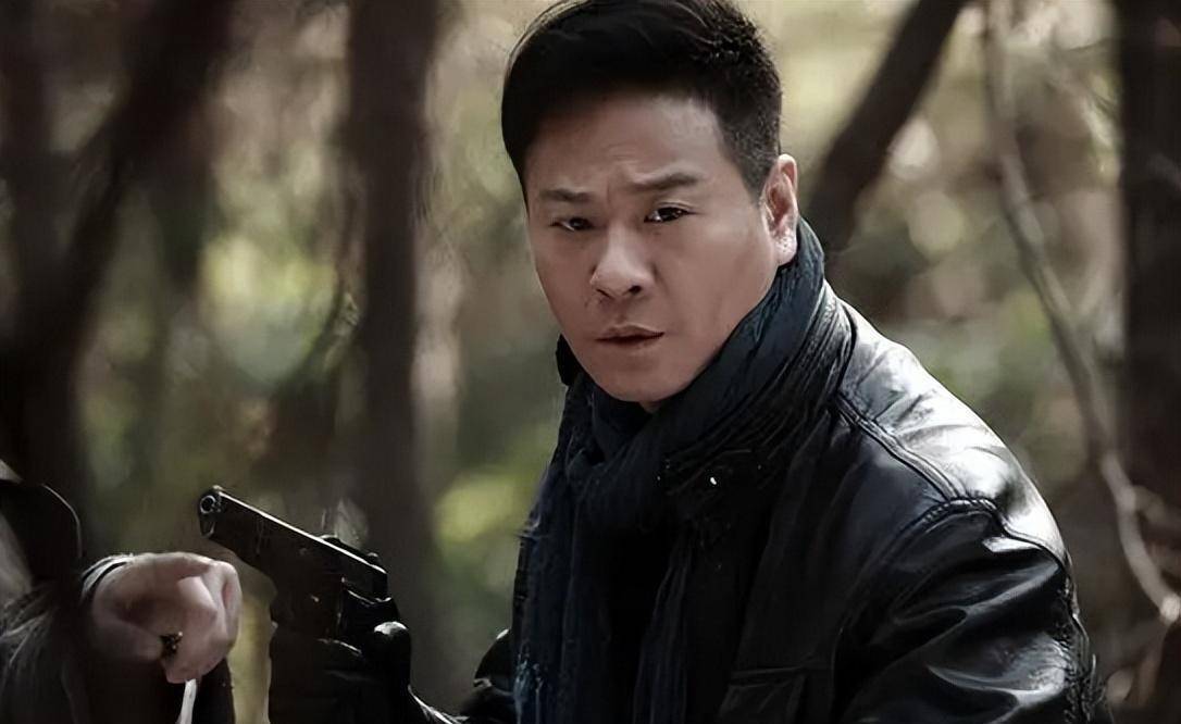 Actor Lian Yiming: After becoming famous, he abandoned his wife and son ...