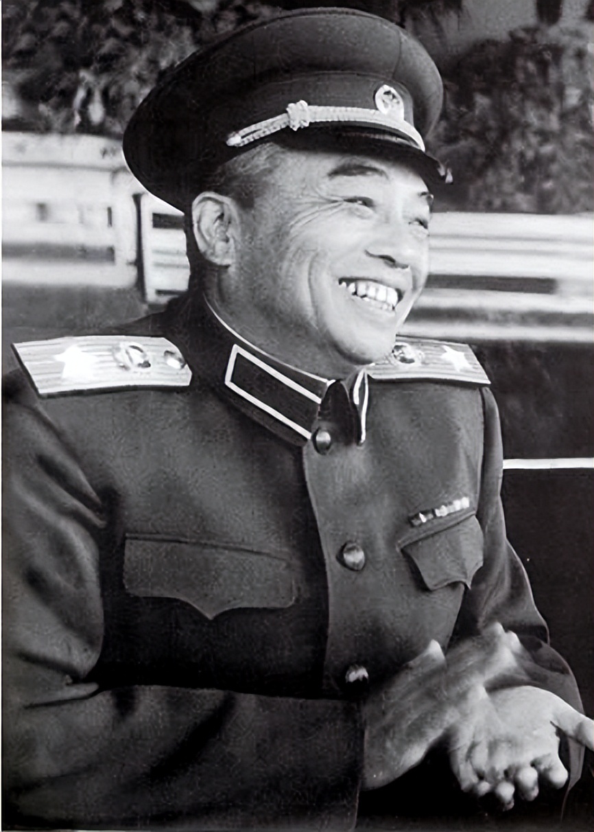 After Deng Xiaoping got married in 1939, he took Zhuo Lin to see Peng ...