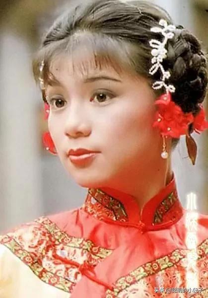 Weng Meiling is known as "the most beautiful" Huang Rong. There are ...