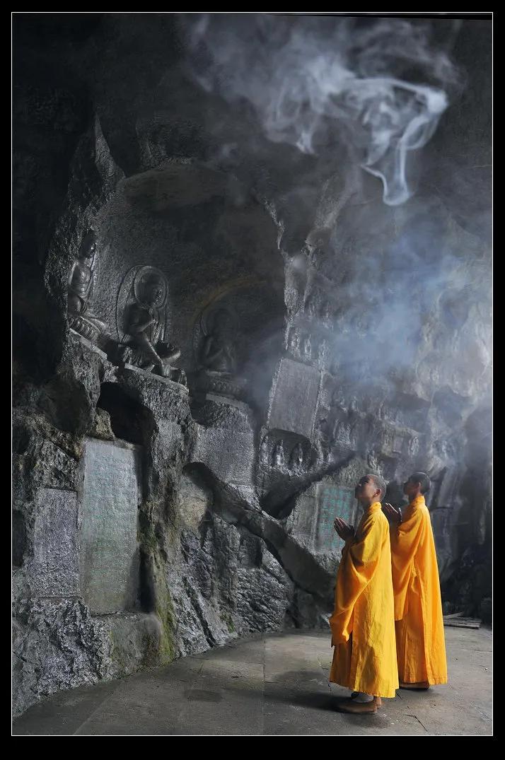 In five minutes, I will show you what the Sixth Patriarch Huineng's ...
