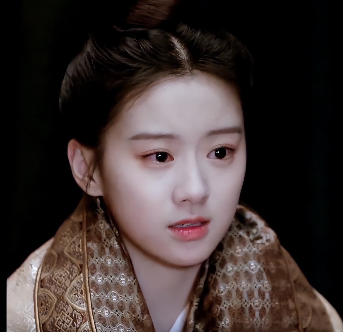 Another classic Jin Yong drama has been remade. The post-95 Guo Jing ...