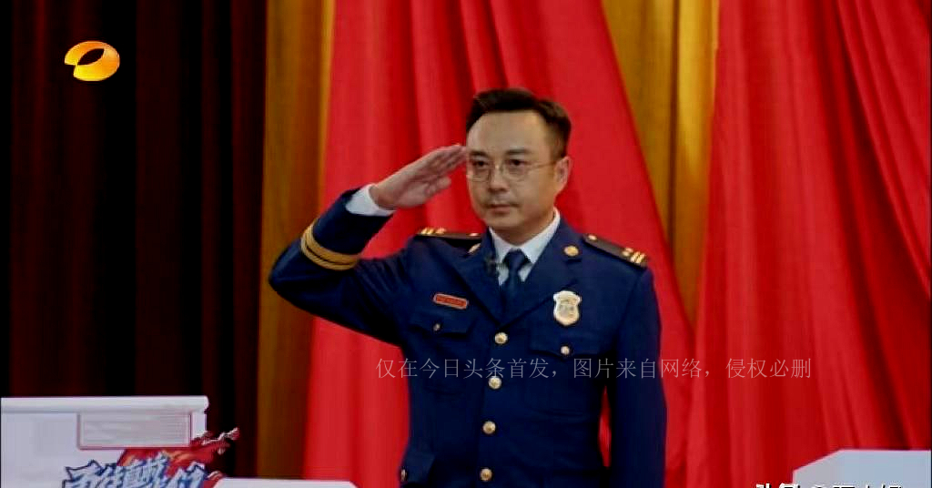 Wang Han shaved off his beard and took off his ring just to put on this ...