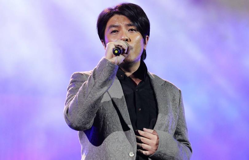 The 49-year-old love song prince Adu came back and was troubled by ...
