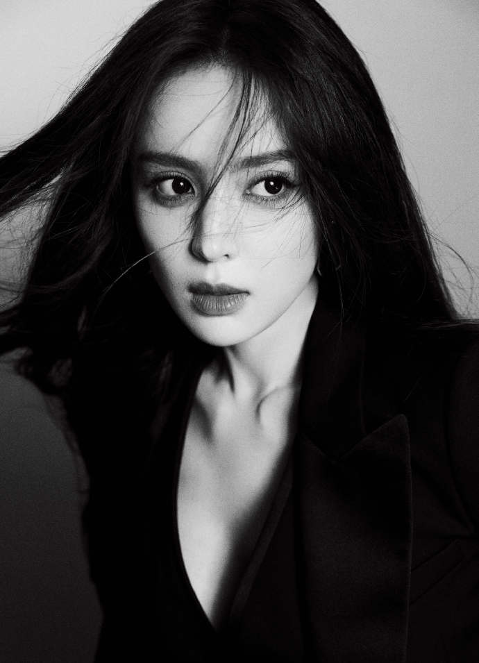 Cool Fan! Guli Nazha's latest photo is full of aura - iNEWS