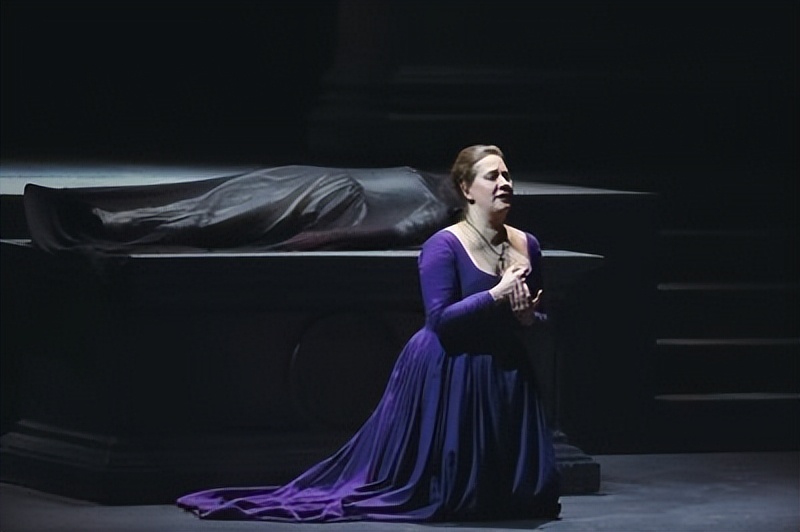 Opera "The Voice of an Angel": How to convey the inner emotions of the ...