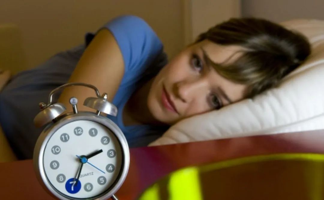 Waking up early for a long time?Be careful, you may be suffering from ...