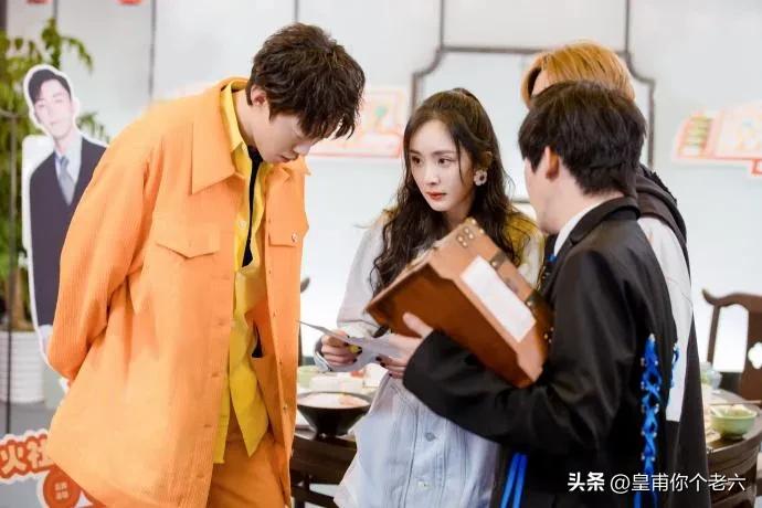 Escape Room Character Cosplay Review - iNEWS