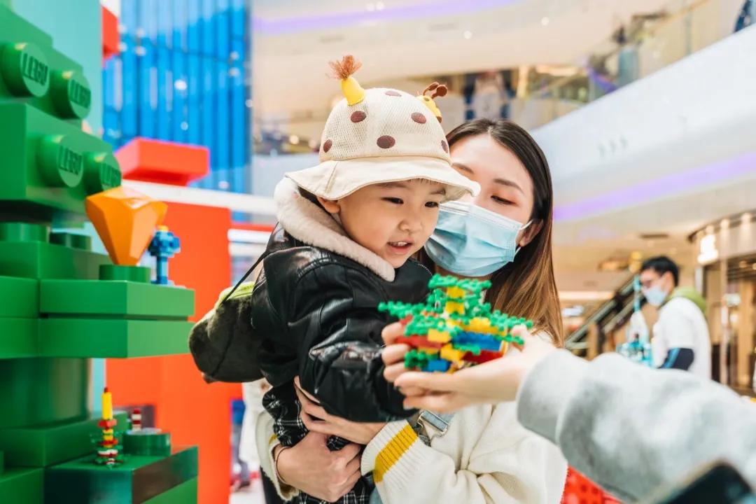 LEGO® "Unfinished! Surprise World" is here, right in Wangfujing - iNEWS
