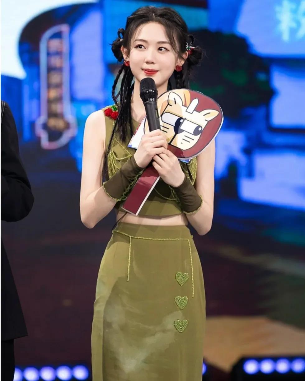 Fanfan said: Zhang Ruonan, Cheng Xiao, Dili, Rebaxena, Feng Xi, Prince ...